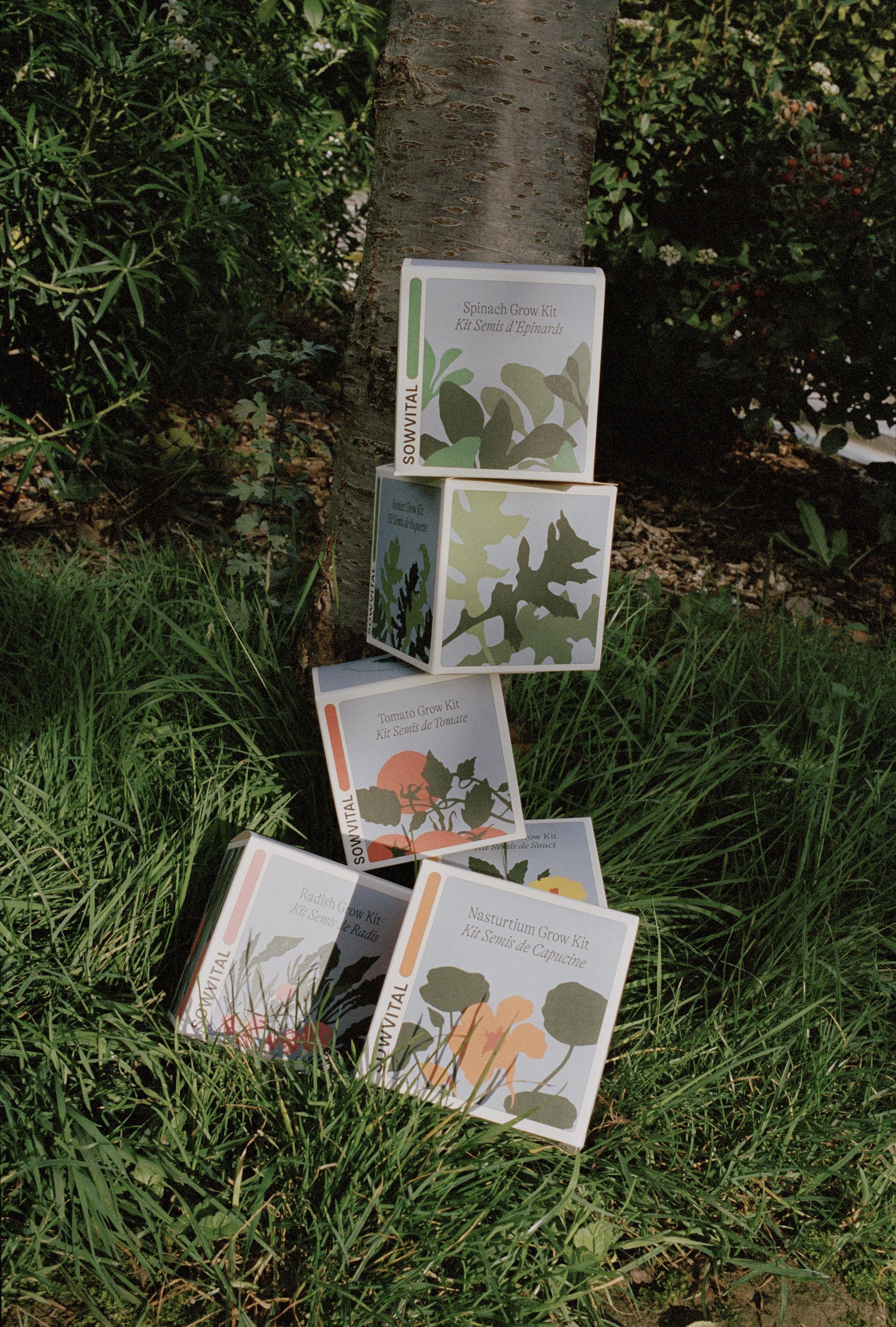 Customized premium garden gift packaging